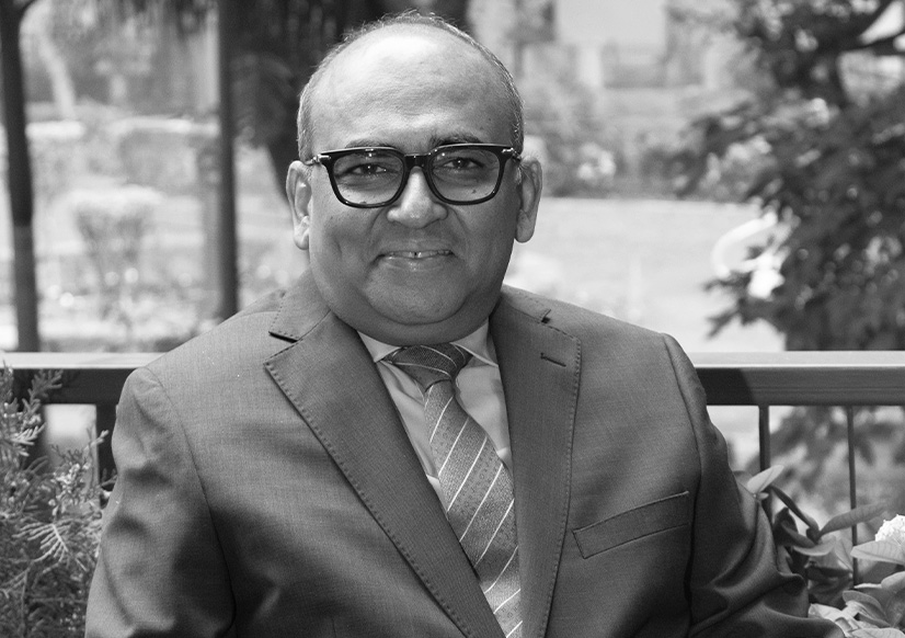 The Lawyer - Advocate Sanjay Jain